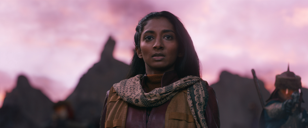 Sri Lankan Heritage Shines: Menik Gooneratne's Hollywood Journey ...